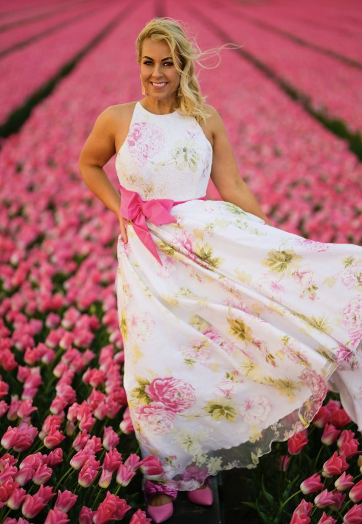 Book - Brides by Donna Rae